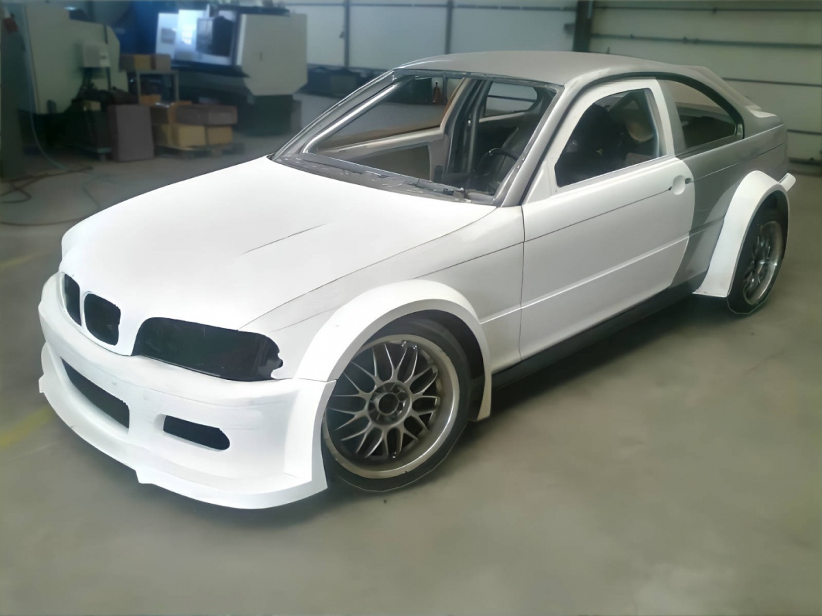 Części samochodowe do motorsportu & tuning wizualny > KOMPLETNY BODY-KIT BMW E46 COUPE GTR